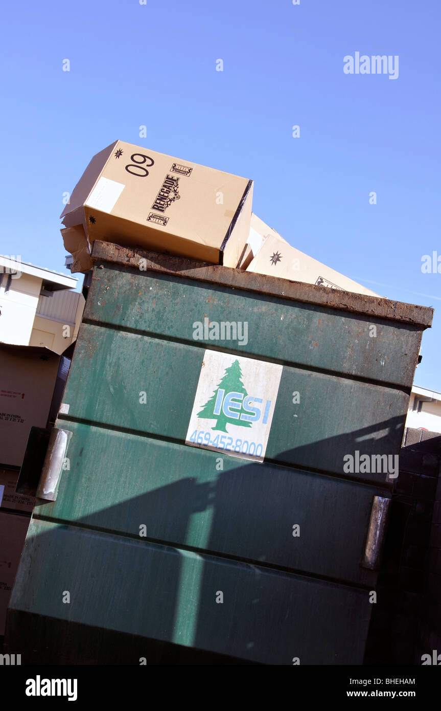 Garbage bin bins usa recycling trash united states green waste hi-res ...