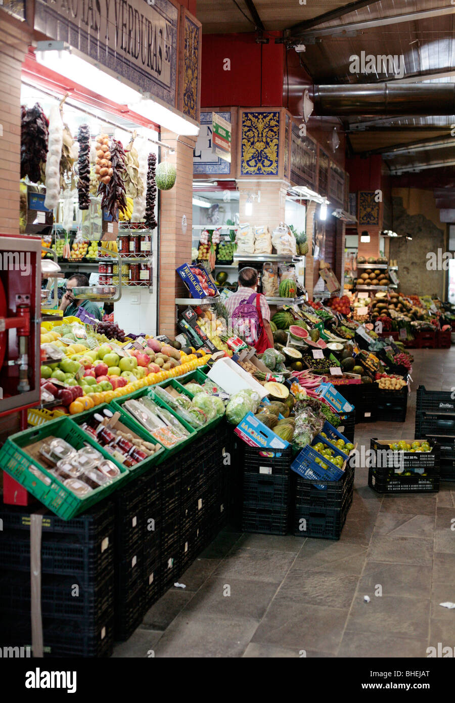Spanish fresh market hi-res stock photography and images - Alamy