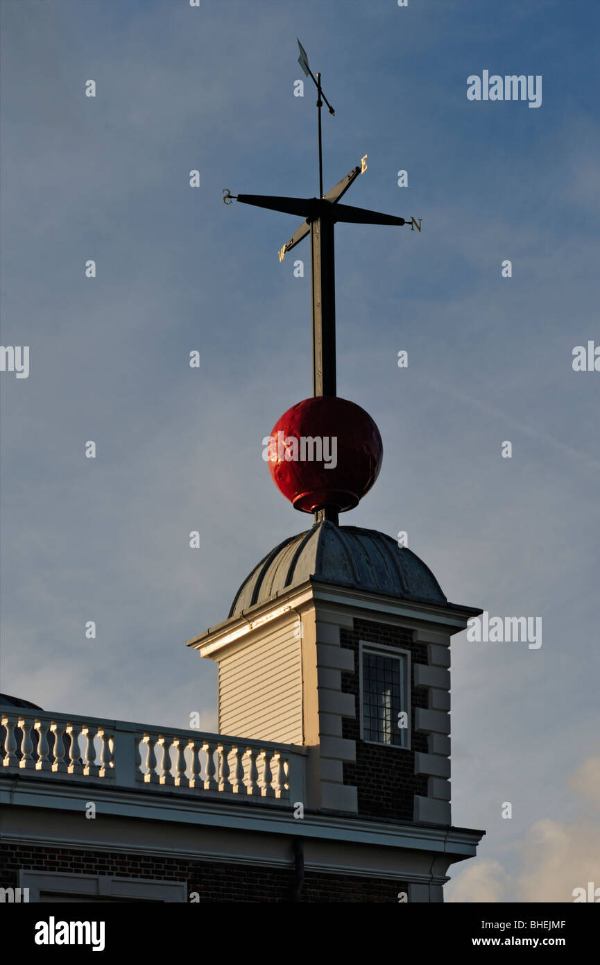 Greenwich time ball hi-res stock photography and images - Alamy