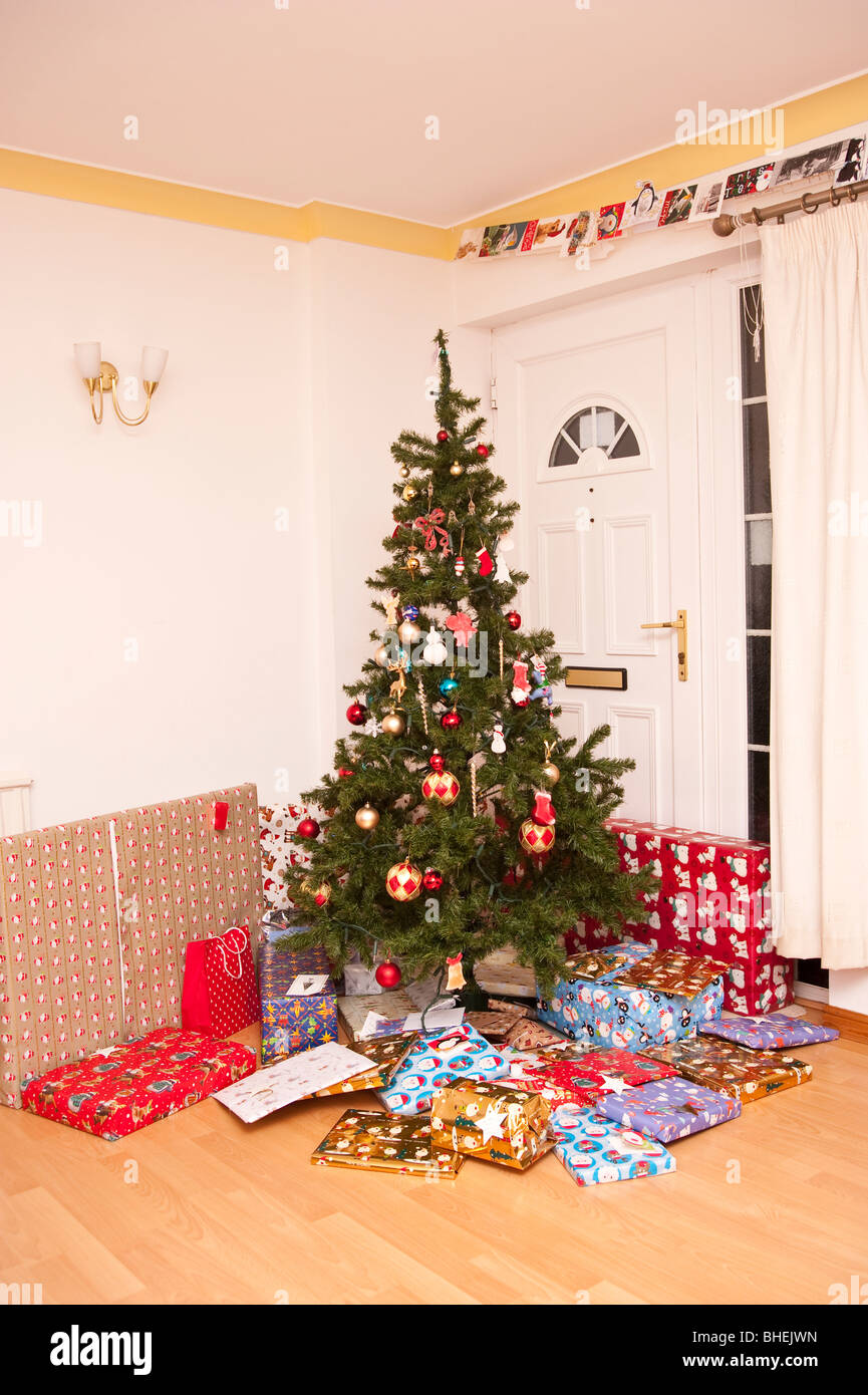 Christmas presents under the tree Stock Photo - Alamy