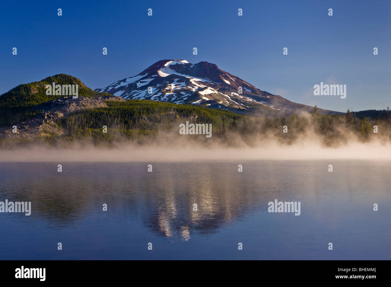 Mist cascade hi-res stock photography and images - Alamy
