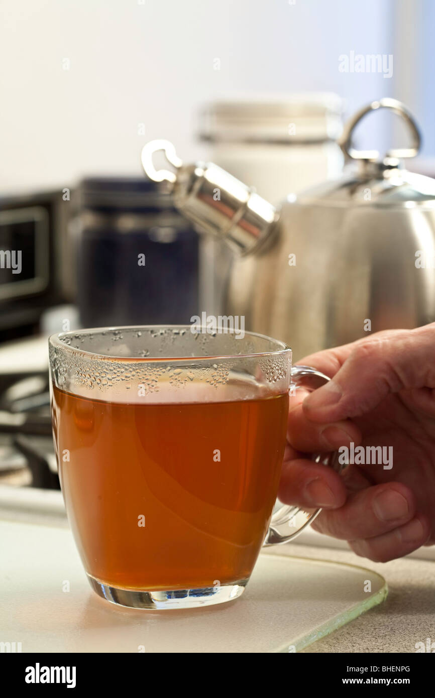 Making Tea Series (4 of 4 Stock Photo - Alamy