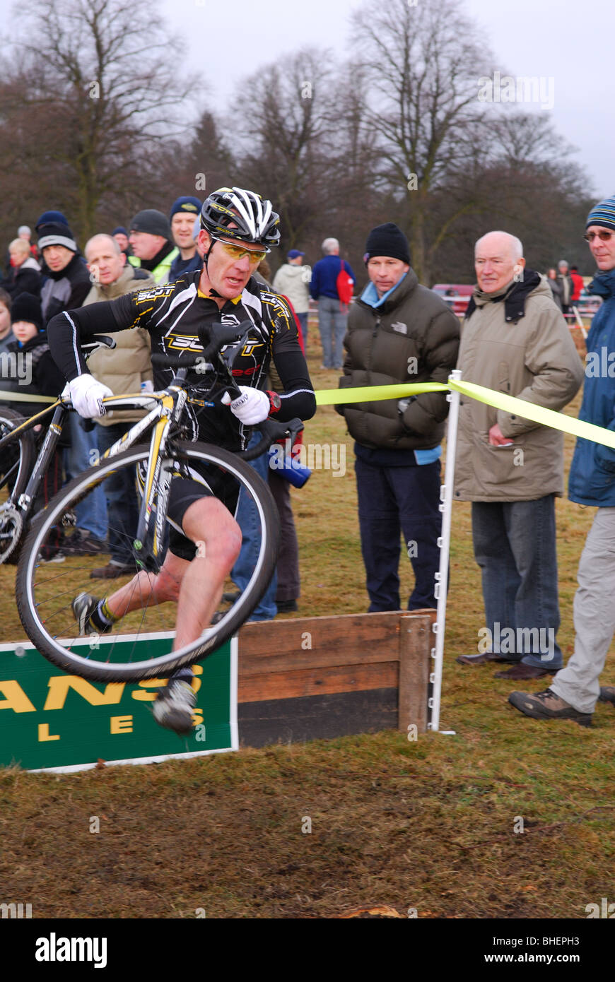 Sutton park birmingham cycling hi-res stock photography and images - Alamy