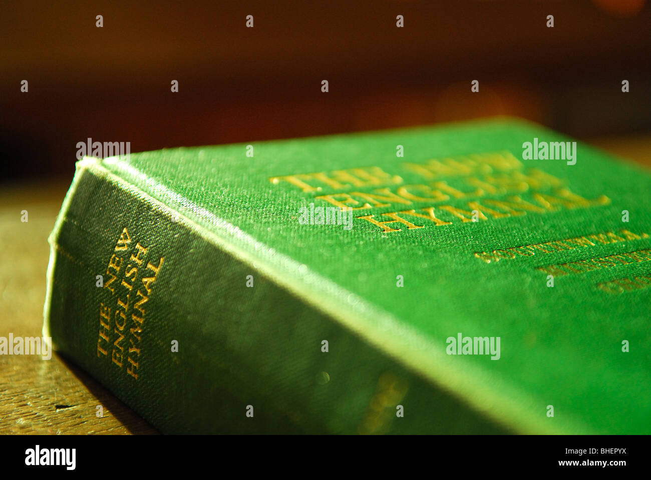 English hymnal hi-res stock photography and images - Alamy