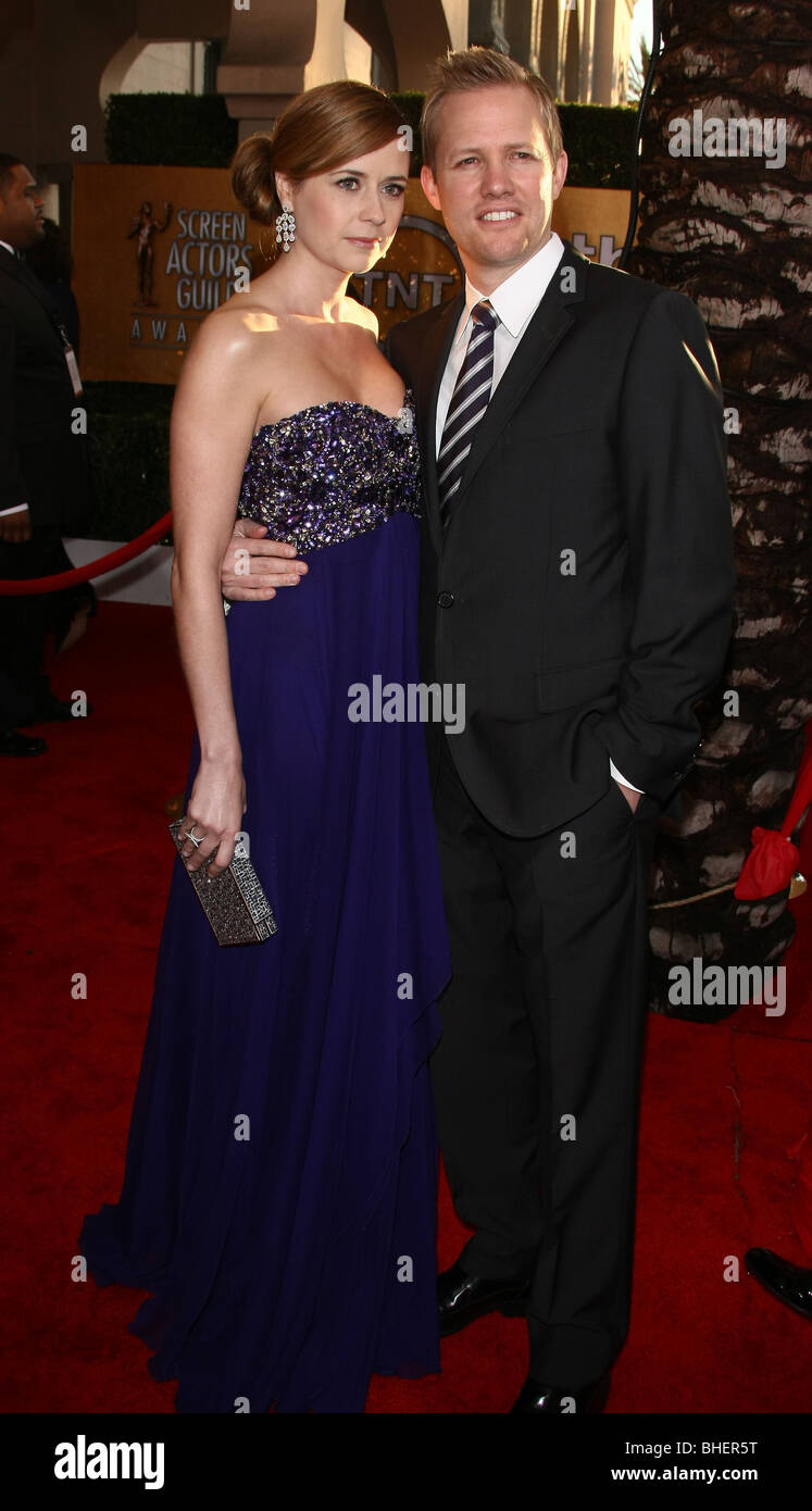 JENNA FISCHER GUEST 16TH ANNUAL SCREEN ACTORS GUILD AWARDS RED CARPET ...