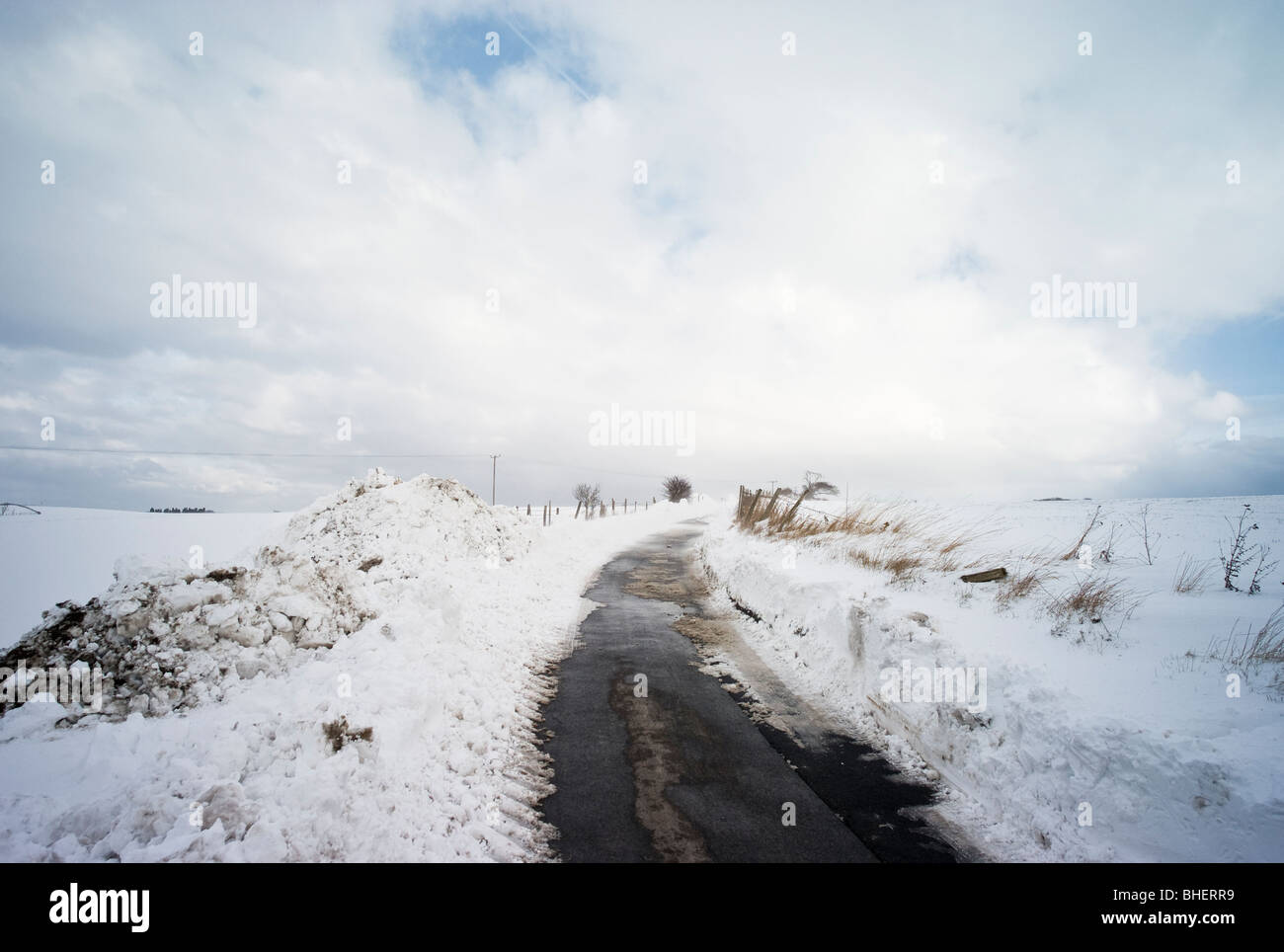 Lane cleared hi-res stock photography and images - Alamy