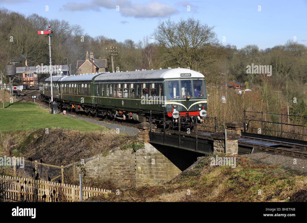 Train preserved railway railways hi-res stock photography and images ...