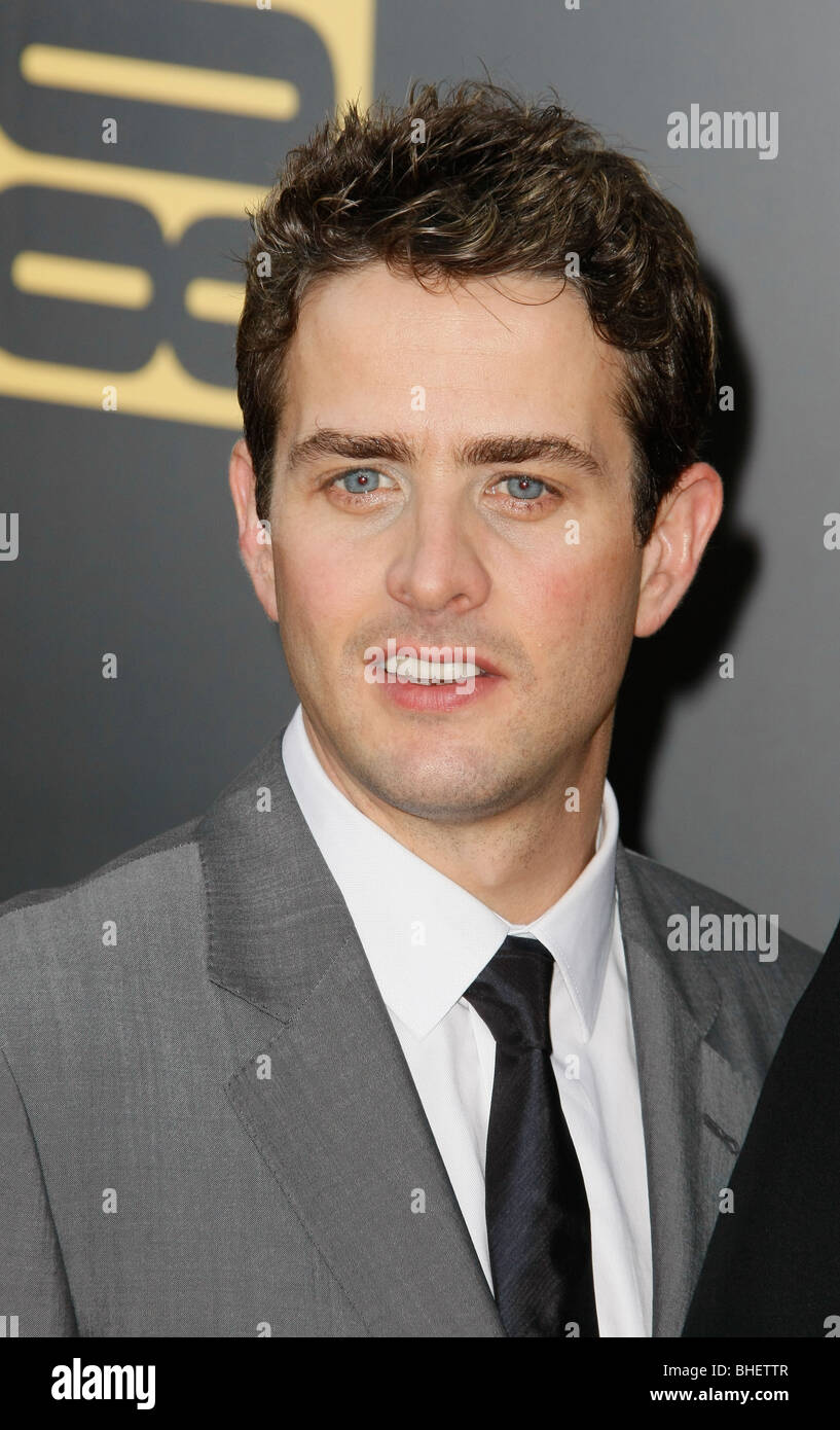 Joey Mcintyre's Instagram, Twitter & Facebook on IDCrawl