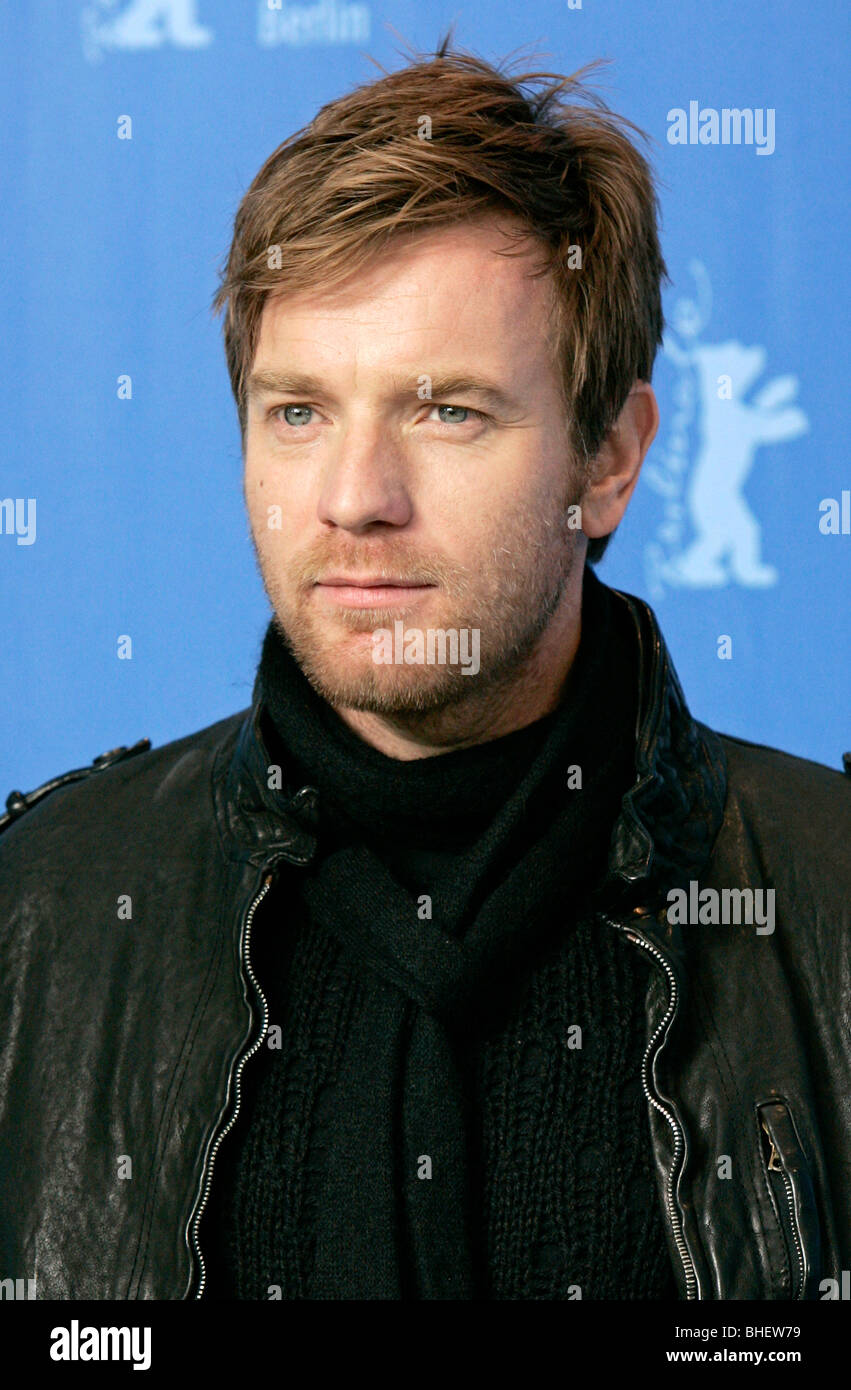 EWAN MCGREGOR ACTOR THE GRAND HYATT BERLIN USA 12/02/2010 Stock Photo ...