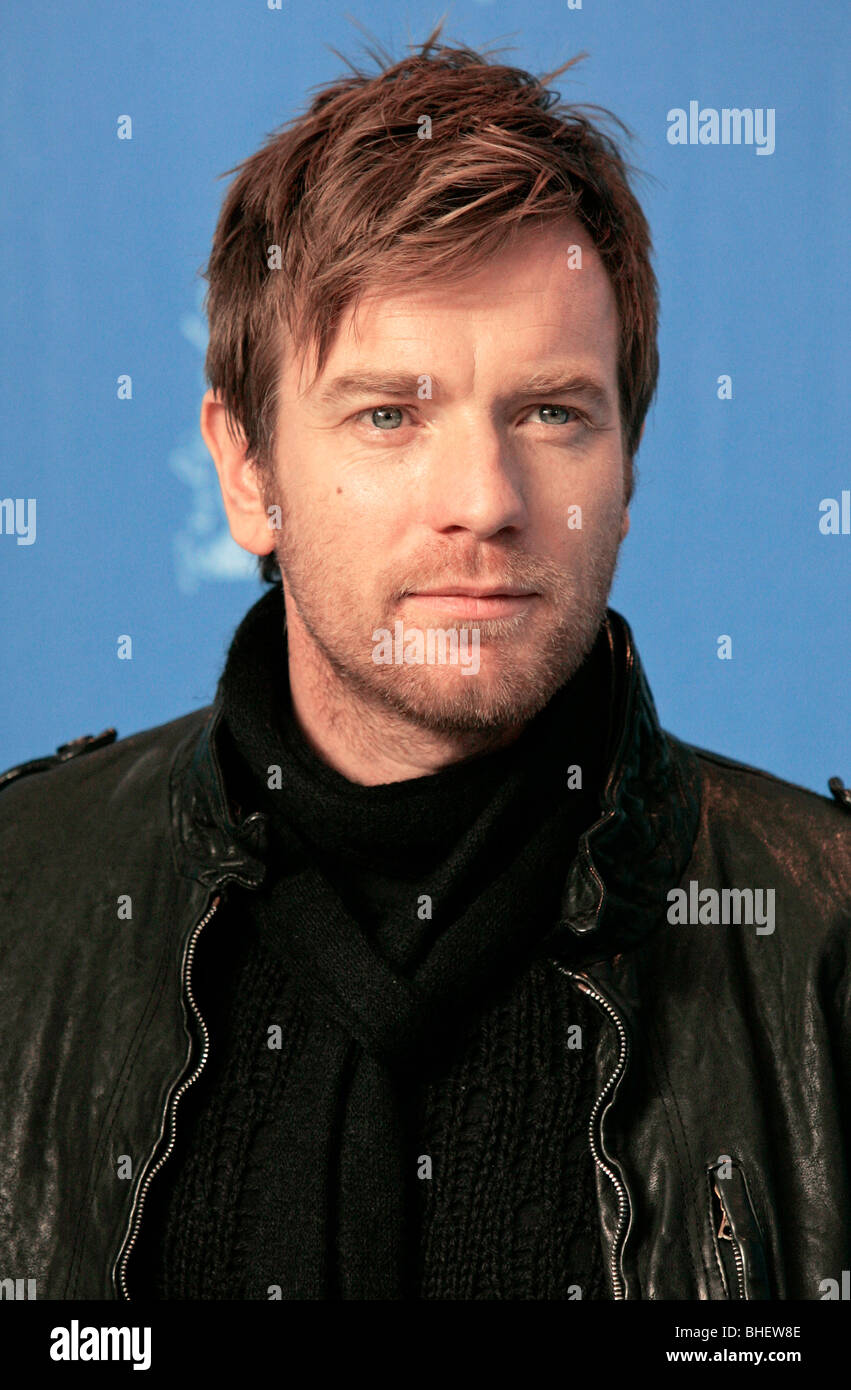 EWAN MCGREGOR ACTOR THE GRAND HYATT BERLIN USA 12/02/2010 Stock Photo ...