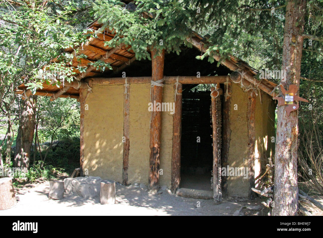 Otzi iceman hi-res stock photography and images - Alamy