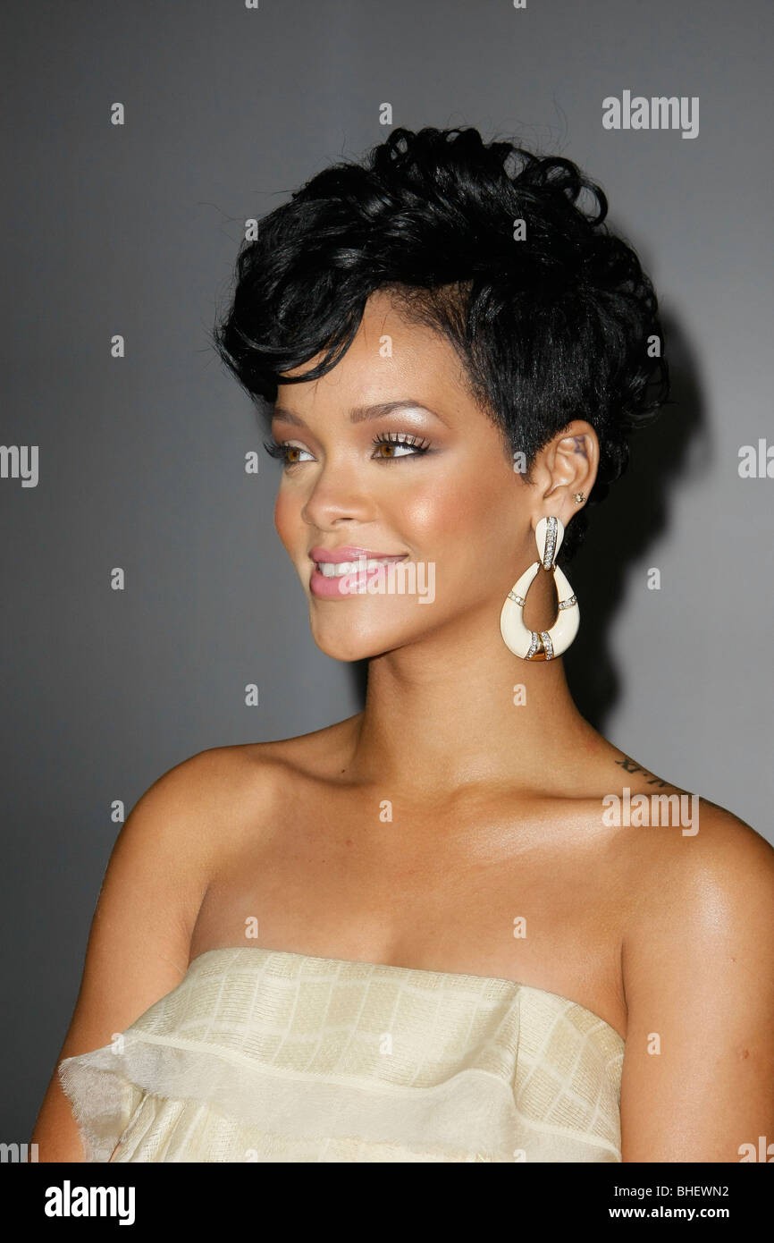 RIHANNA 2008 AMERICAN MUSIC AWARDS DOWNTOWN LOS ANGELES CA USA 23 ...