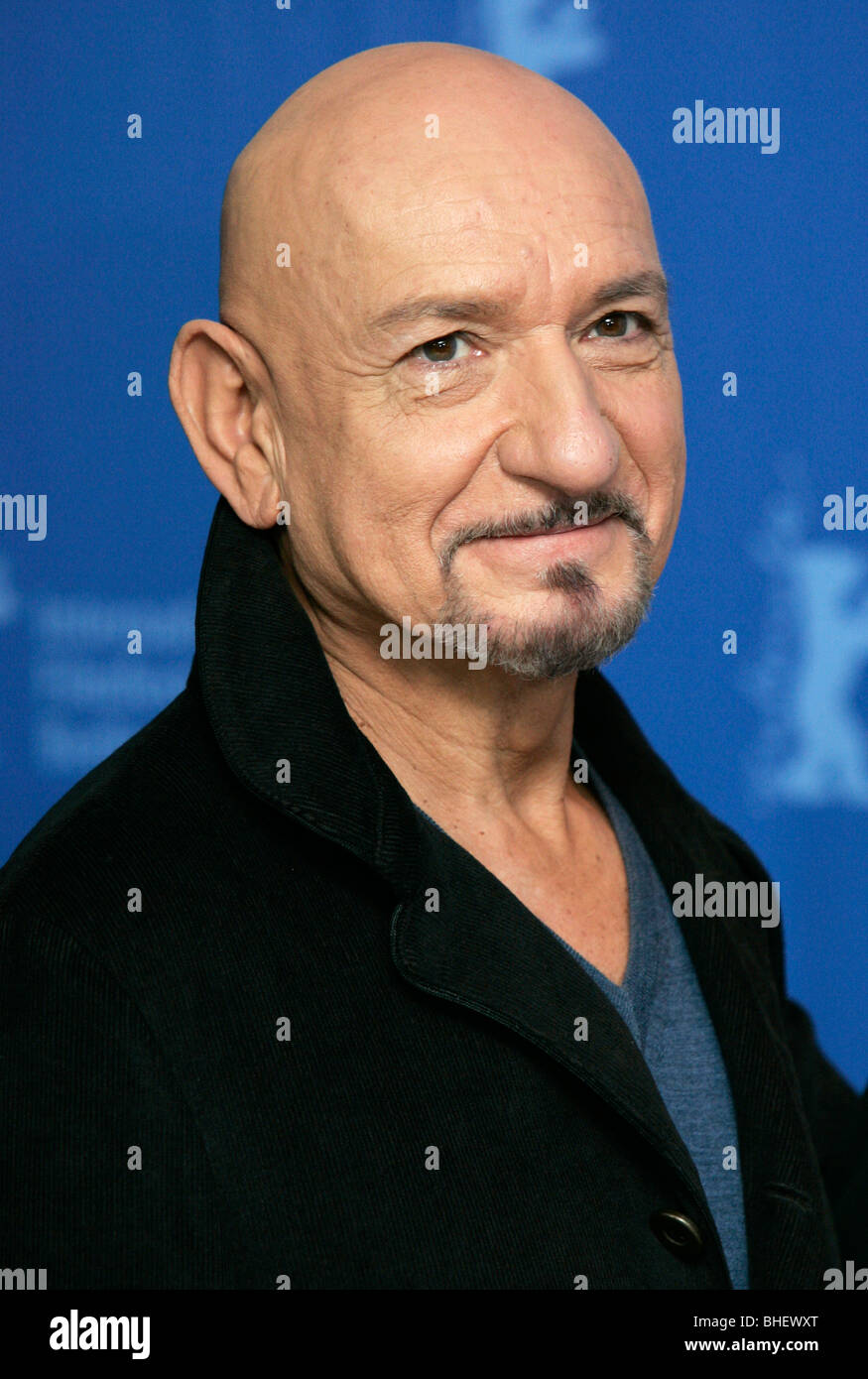Actor ben kingsley hi-res stock photography and images - Alamy