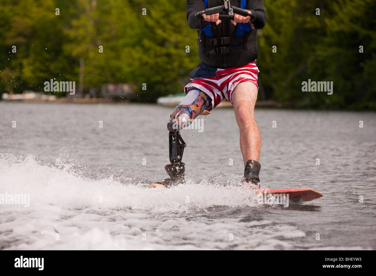 Amputee one leg skiing hi-res stock photography and images - Alamy