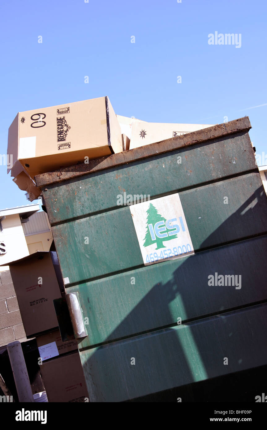 Garbage bin bins usa recycling trash united states green waste hi-res ...