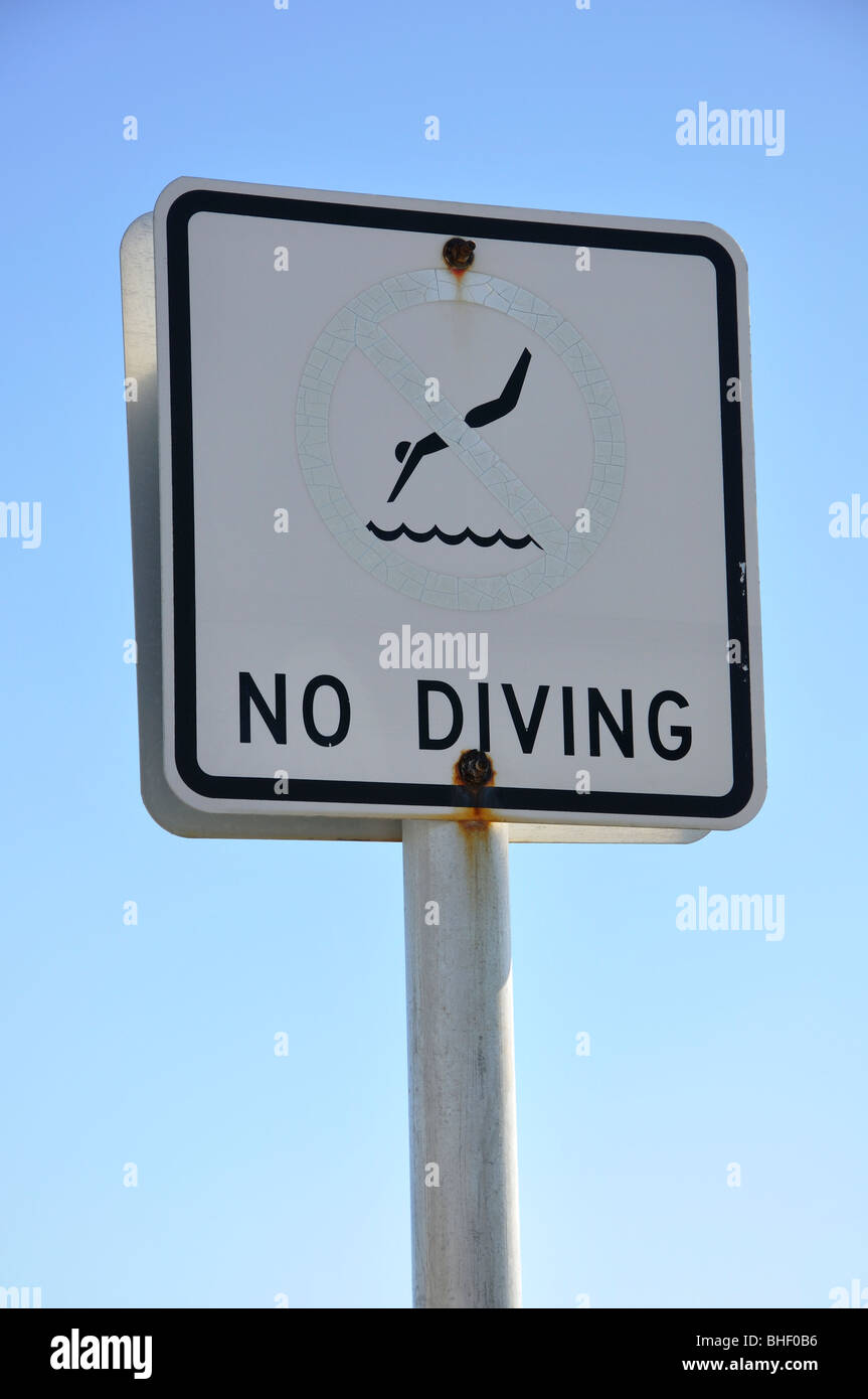 No diving sign hi-res stock photography and images - Alamy