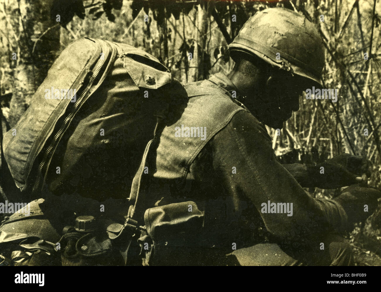 Vietnam war 1966 soldier hi-res stock photography and images - Alamy