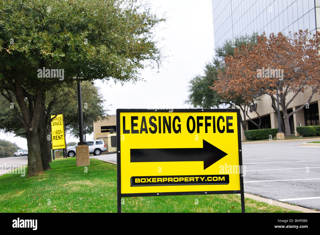 Office for lease Stock Photo - Alamy