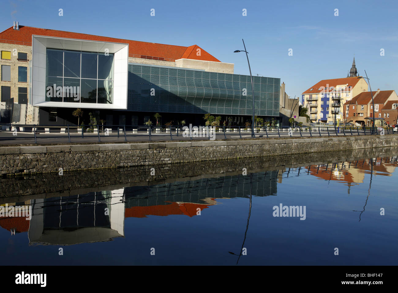 Calais lace museum hi-res stock photography and images - Alamy