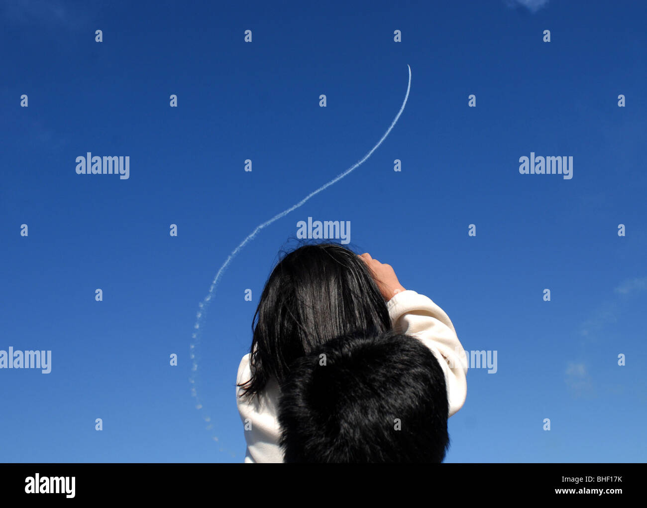 Air show : airplane's drag Stock Photo - Alamy