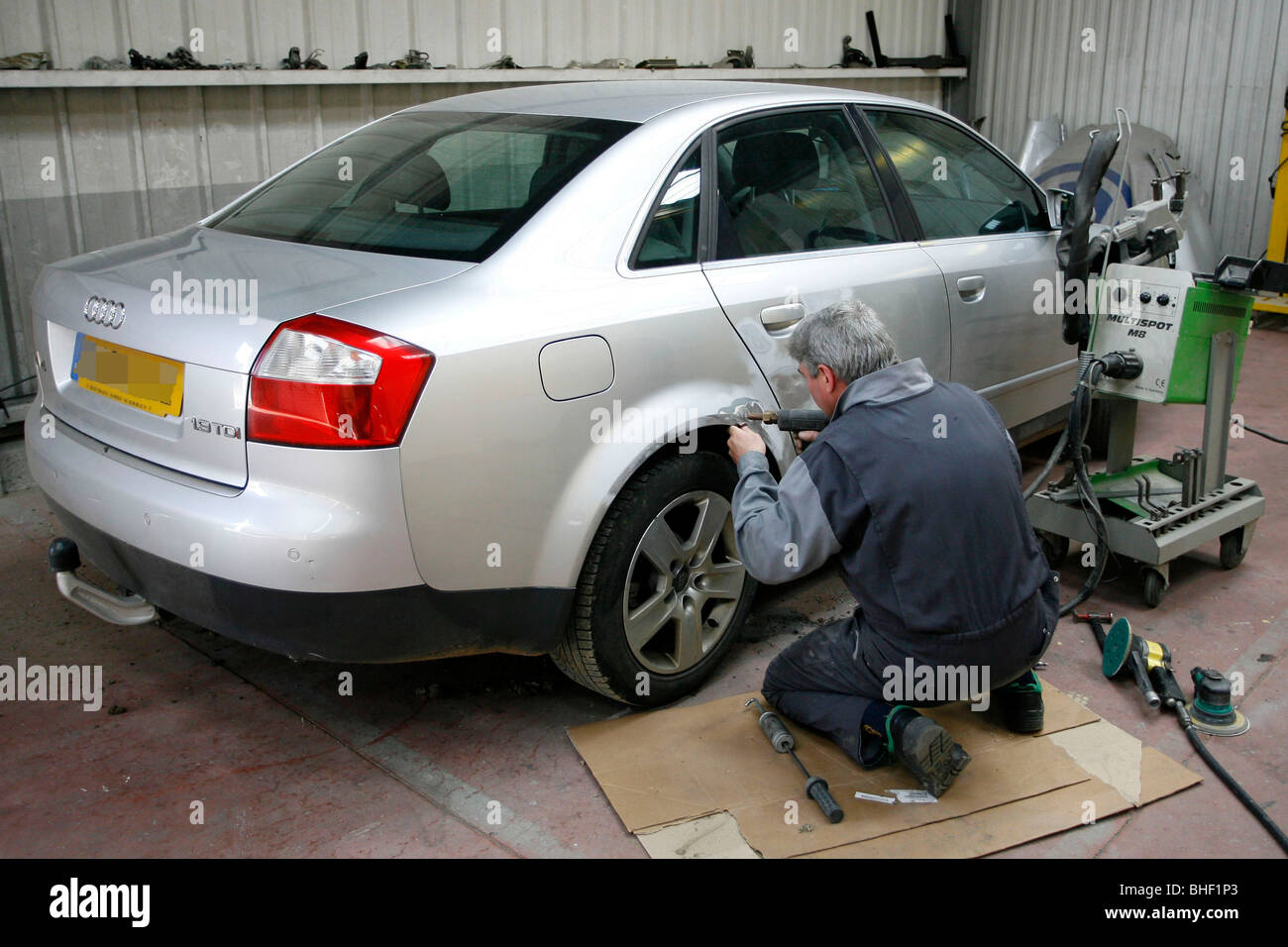 Audi garage hi-res stock photography and images - Alamy