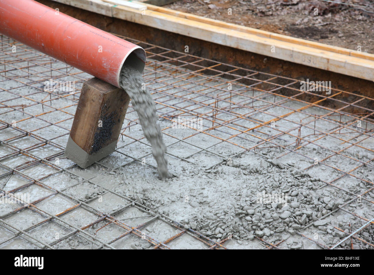 Preparation of concrete foundation Stock Photo - Alamy