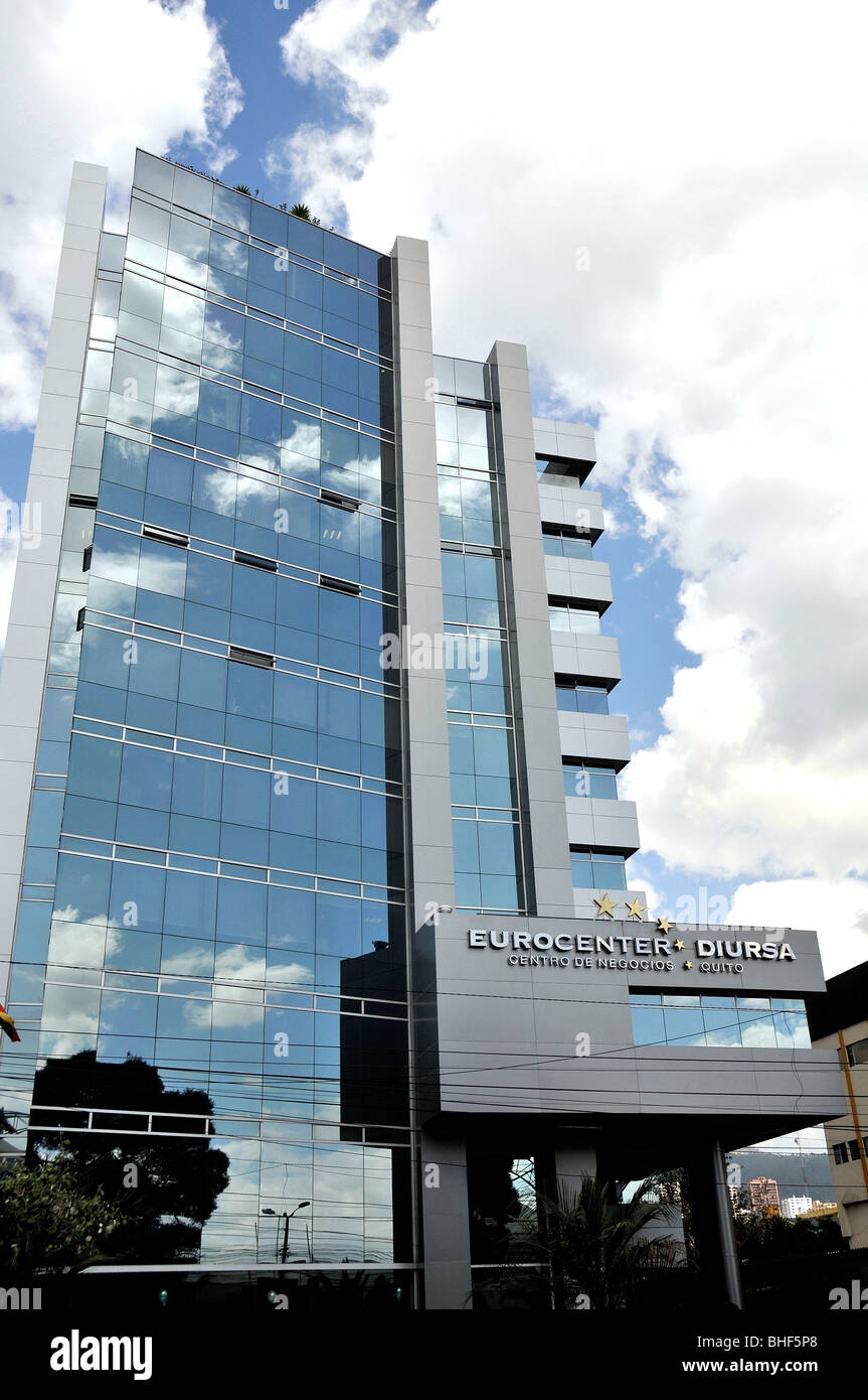 Business district quito ecuador hi-res stock photography and images - Alamy