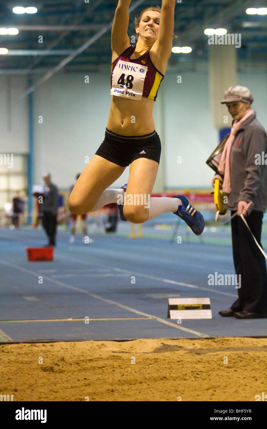Female triple jump hi-res stock photography and images - Alamy