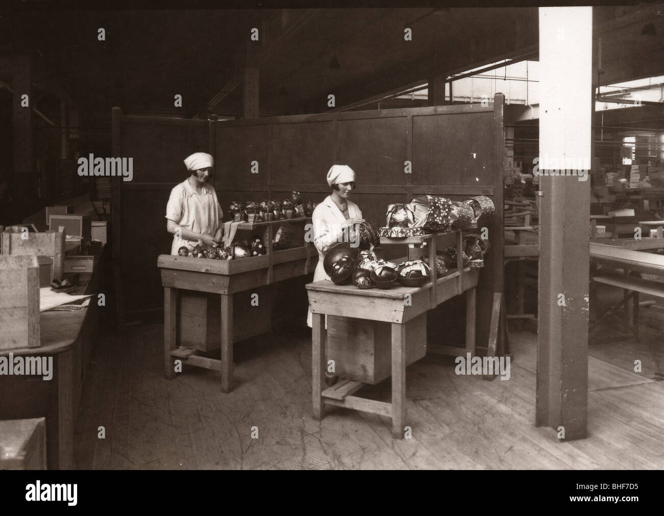 Rowntree factory york easter hi-res stock photography and images - Alamy