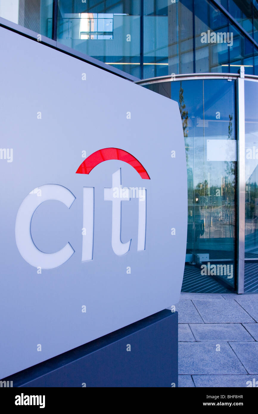 Citibank Entrance High Resolution Stock Photography and Images - Alamy