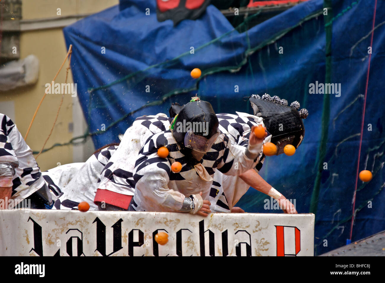 The Battle of Oranges, Ivrea Carnival Stock Photo - Alamy