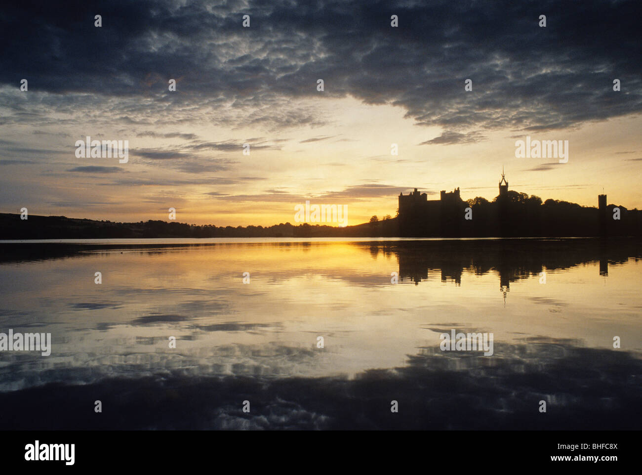 Linlithgow Palace at sunset, Linlithgow, West Lothian, Scotland, Great ...
