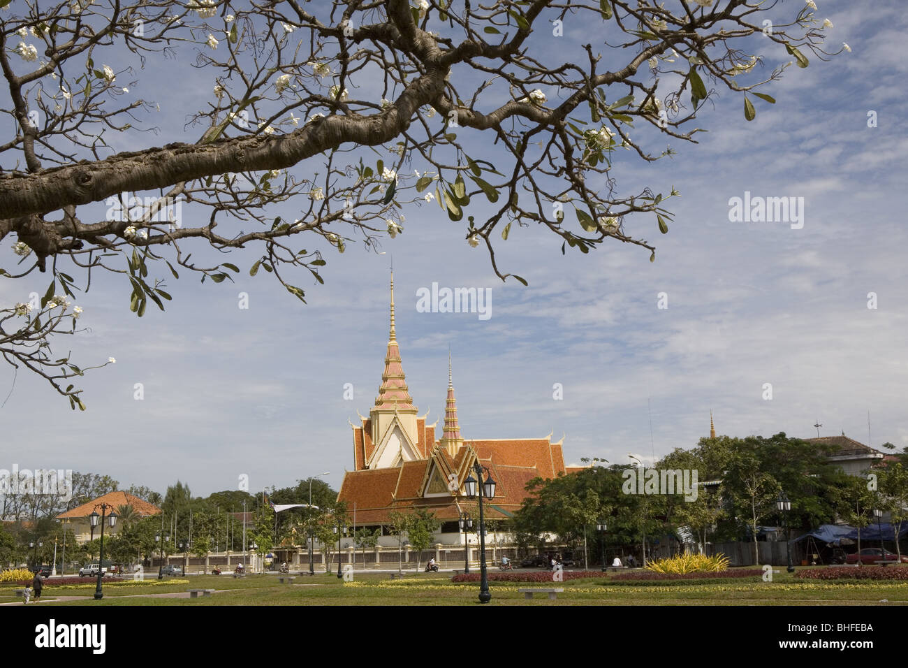 Hu Sen Park with Old National Assembly under clouded sky, Phnom Penh ...