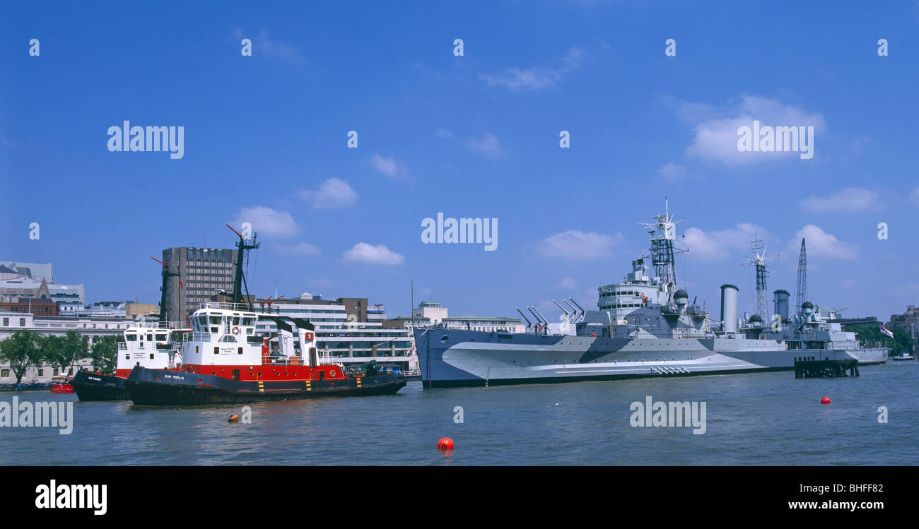 Hms london hi-res stock photography and images - Alamy