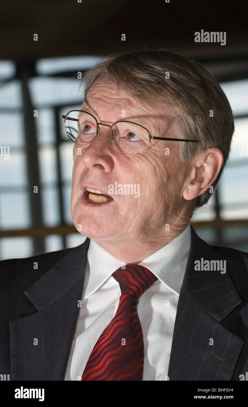 Mp politician labour party hi-res stock photography and images - Alamy