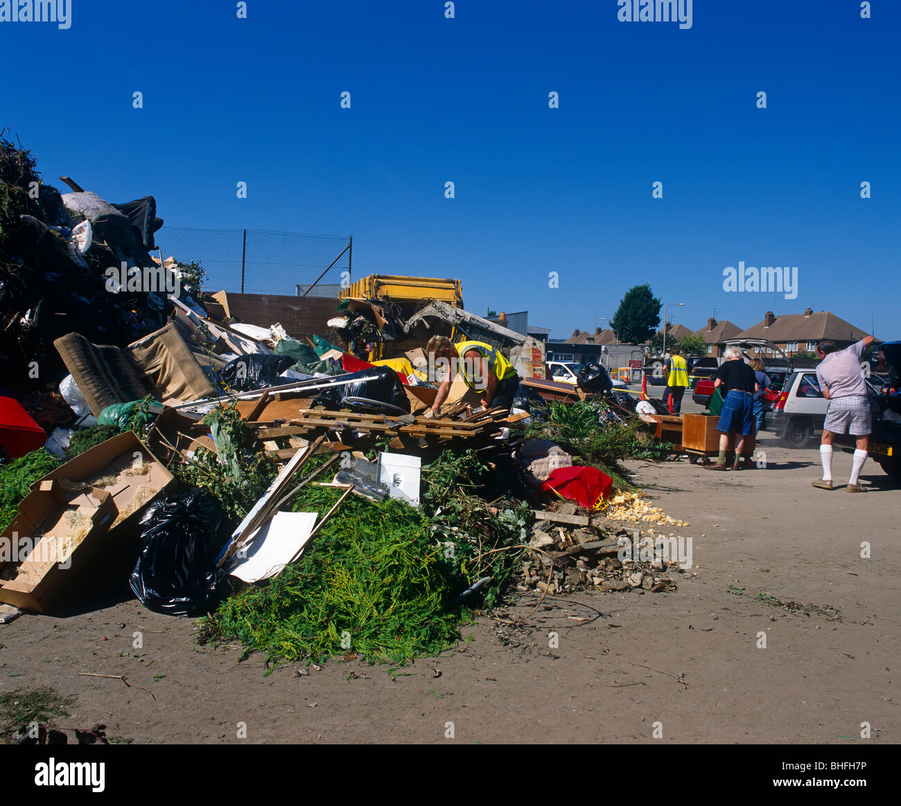 Mass of rubbish hi-res stock photography and images - Alamy