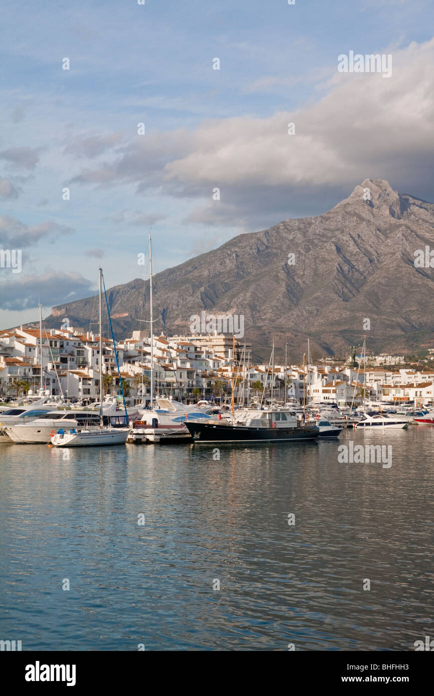Luxury yacht harbor Puerto Banus in front of La Concha, Marbella ...