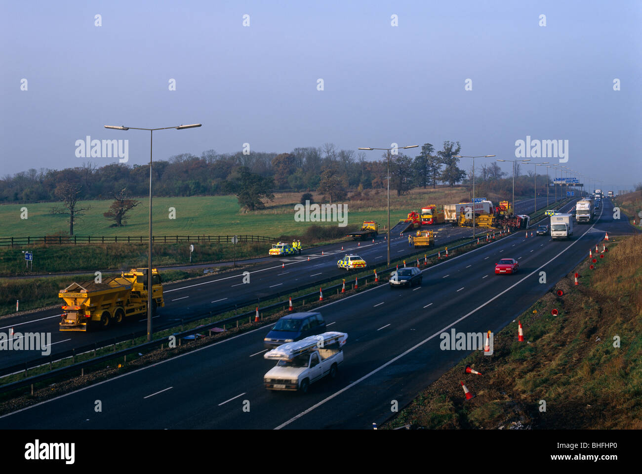 Lorry accident hi-res stock photography and images - Alamy