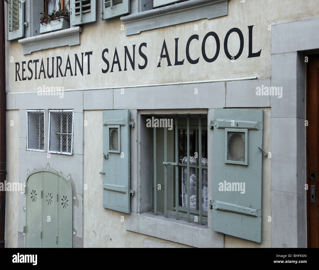 Teetotal hi-res stock photography and images - Alamy