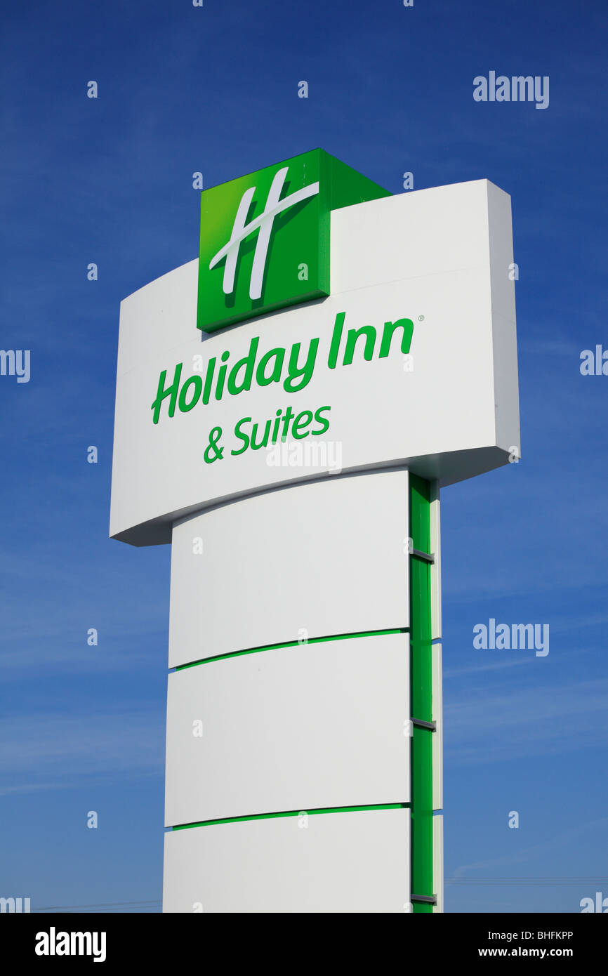 Sign for a Holiday Inn hotel Stock Photo - Alamy