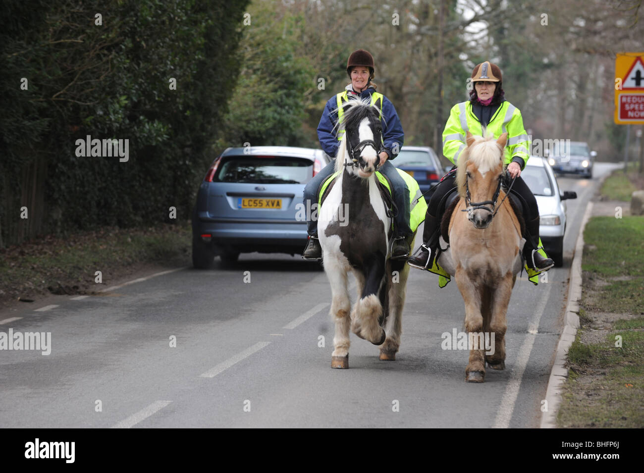 Horse riders road hi-res stock photography and images - Alamy