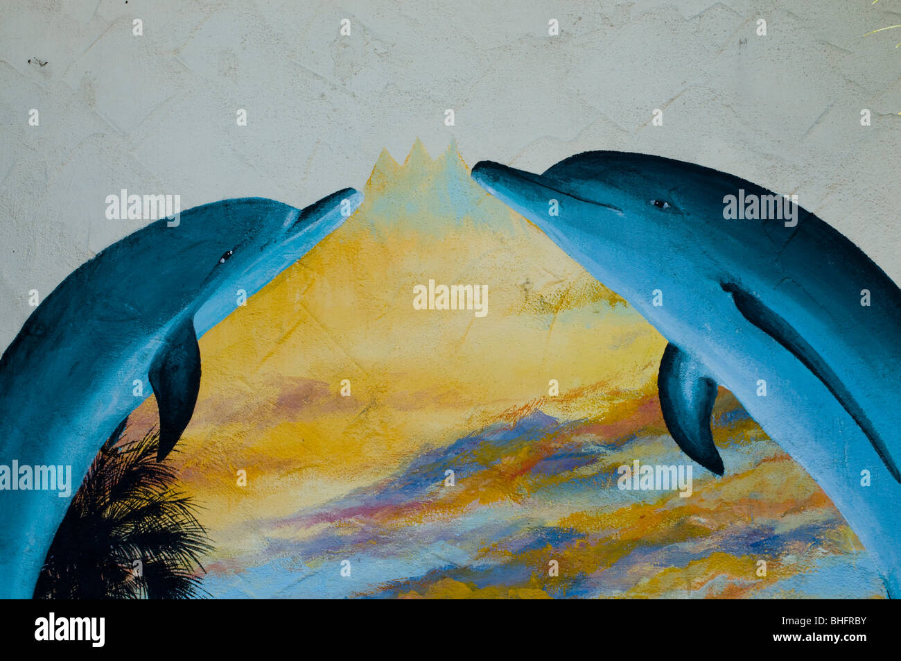 Mural on wall of shops along Old Highway 101 in Encinitas Stock Photo ...