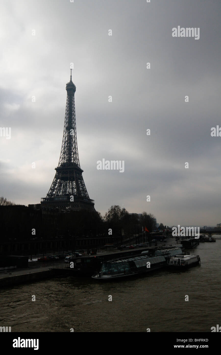 View of the Eiffel Tower from across The Seine River Stock Photo - Alamy