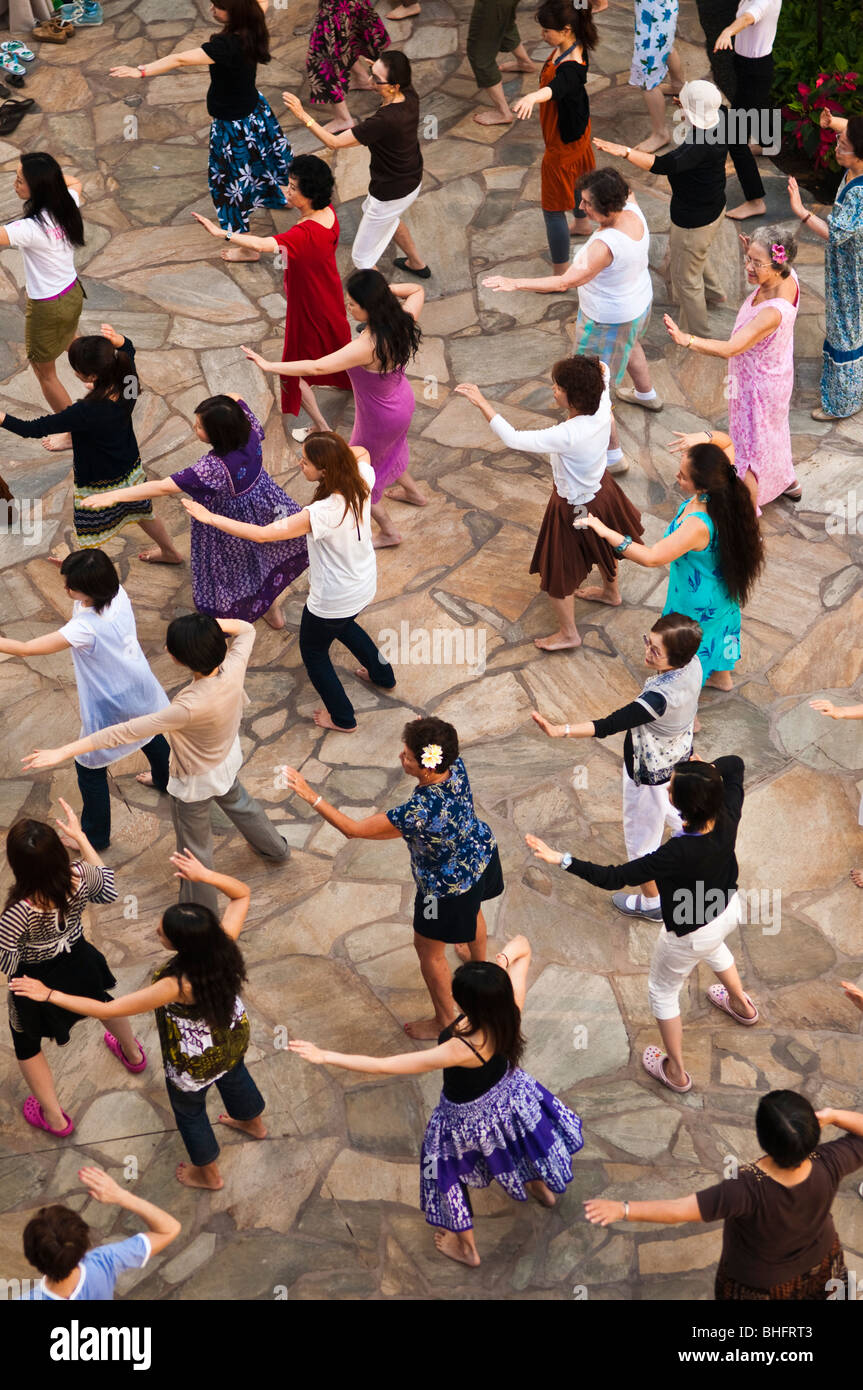 Hula dancing class, Waikiki, Honolulu, Oahu, Hawaii Stock Photo - Alamy