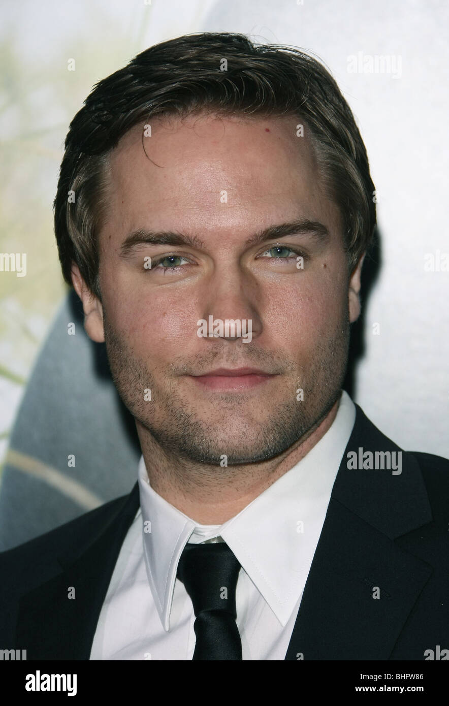 SCOTT PORTER DEAR JOHN WORLD PREMIERE HOLLYWOOD LOS ANGELES CA USA 01 February 2010 Stock Photo ...
