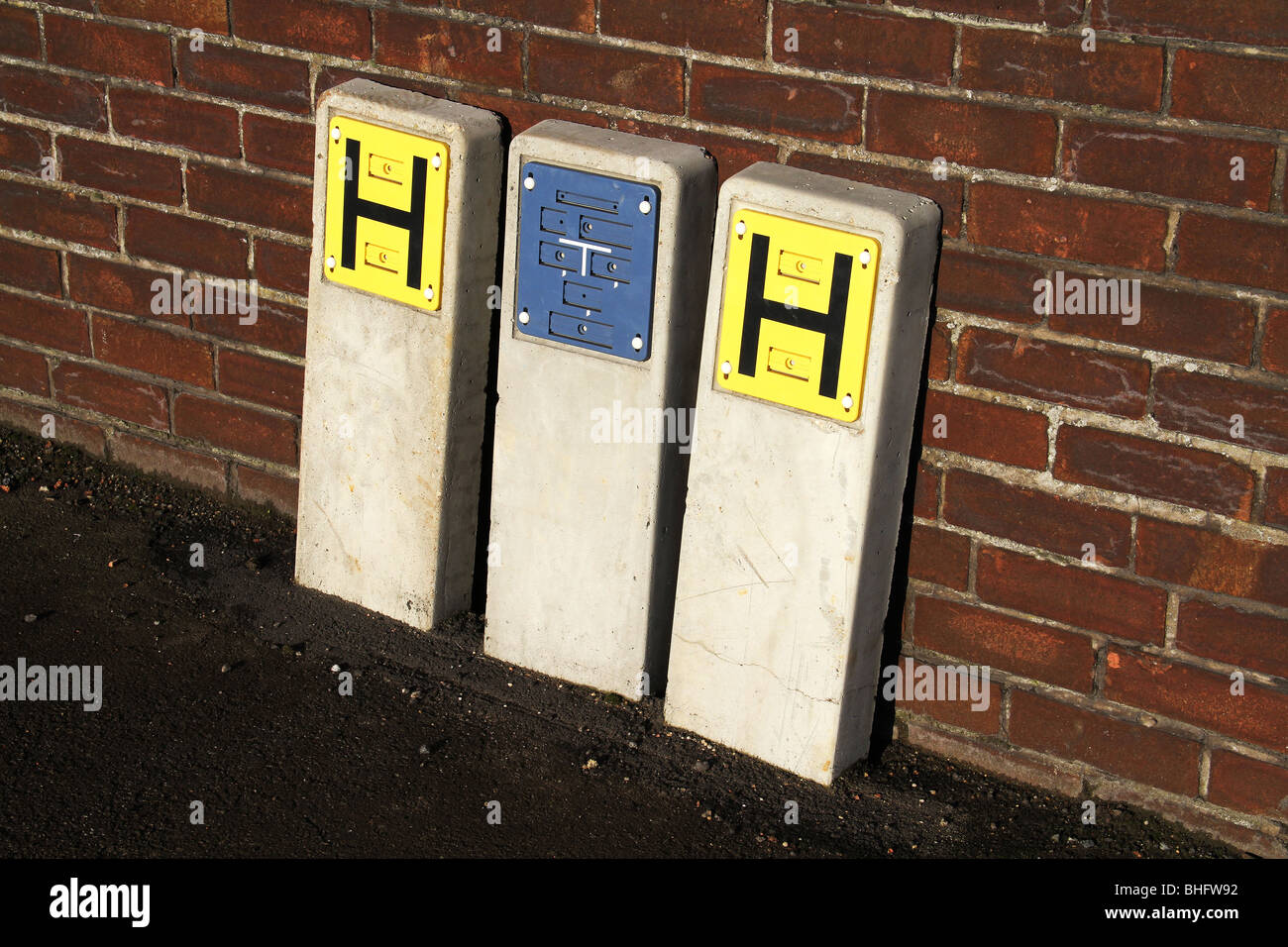 Map with location markers hi-res stock photography and images - Alamy