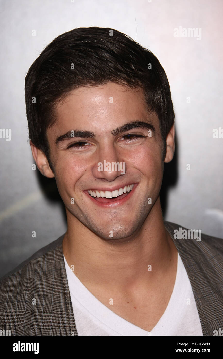 Max Ehrich High Resolution Stock Photography and Images - Alamy