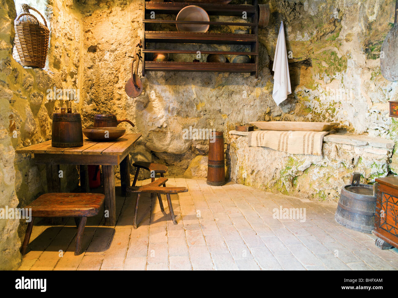 Ancient kitchen utensils hi-res stock photography and images - Alamy