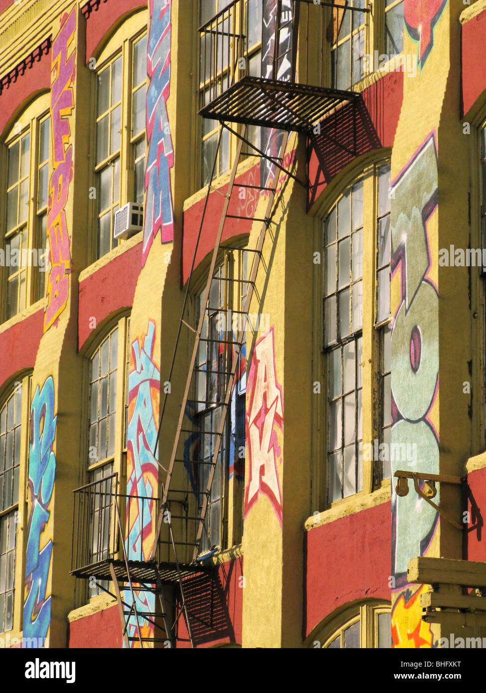 Graffiti art hi-res stock photography and images - Alamy
