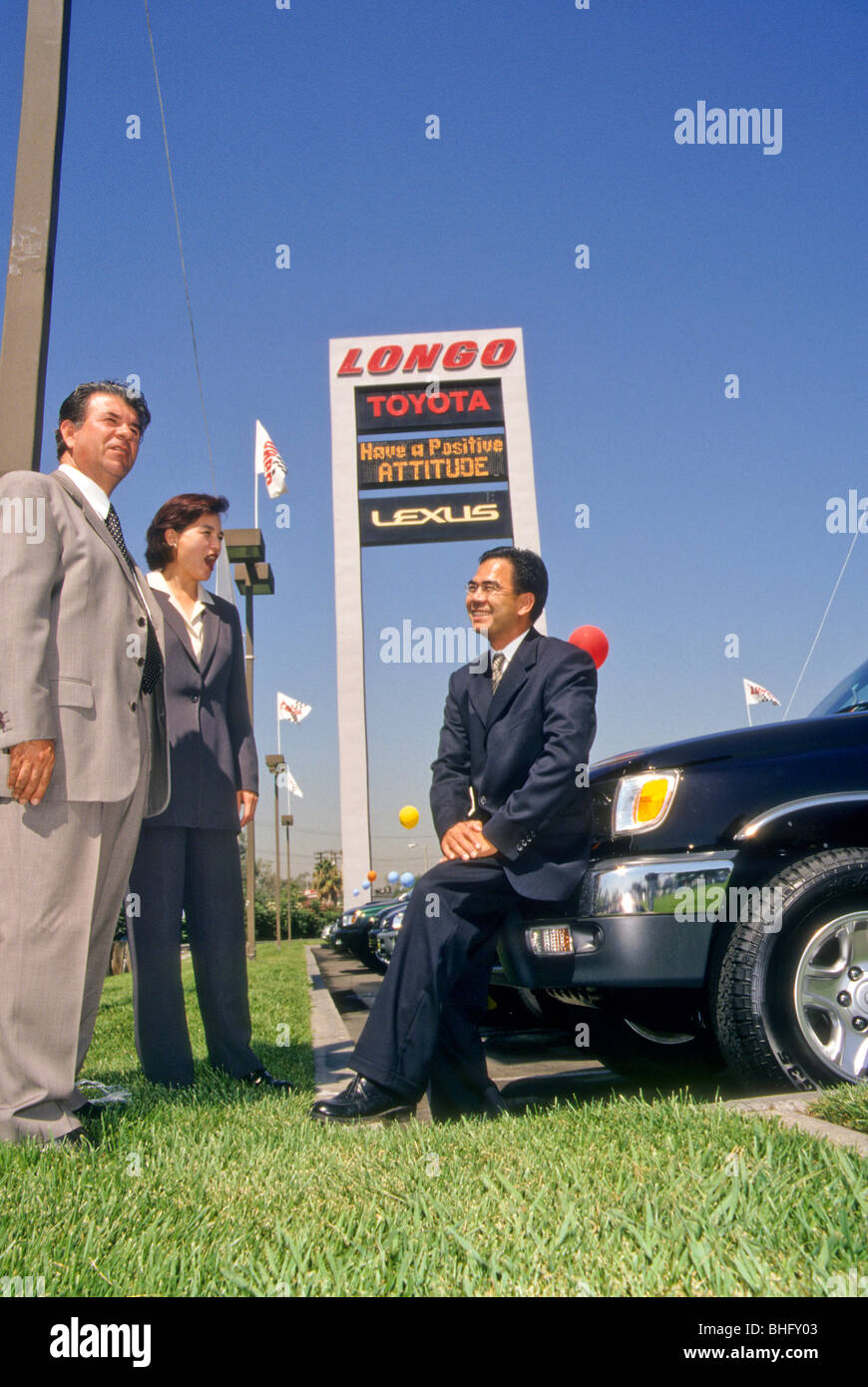 Car sales team hi-res stock photography and images - Alamy